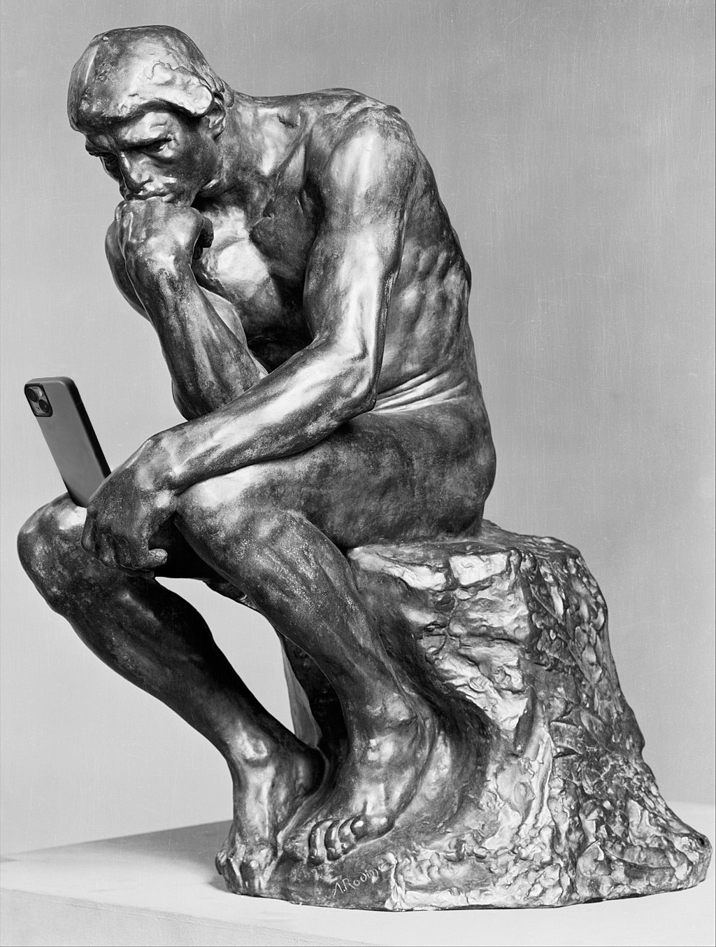 How Social Media Hinders Discernment - Radix Magazine