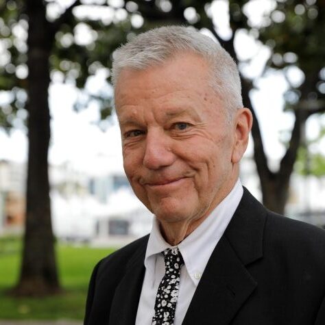 Just the Time for Story-telling: George MacDonald and a Christ-wise ...